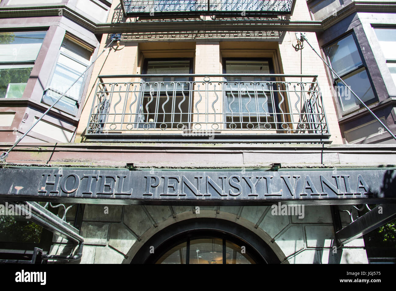 Hotel pennsylvania hi-res stock photography and images - Alamy