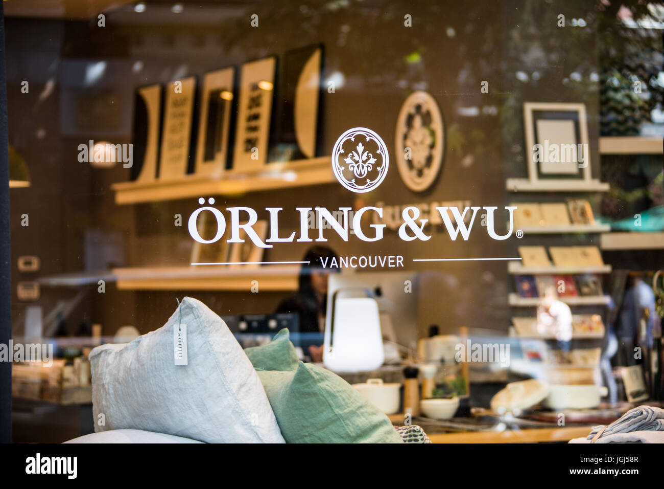 Orling & Wu Home, Gastown, Vancouver, Canada Stock Photo - Alamy