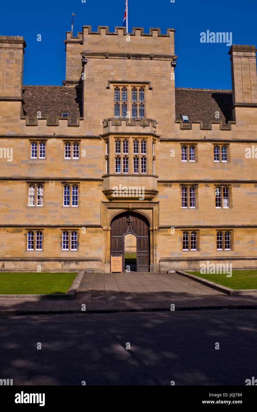 Colleges,Univercities,Museums,Libraries,Town,Spires,Churches ...