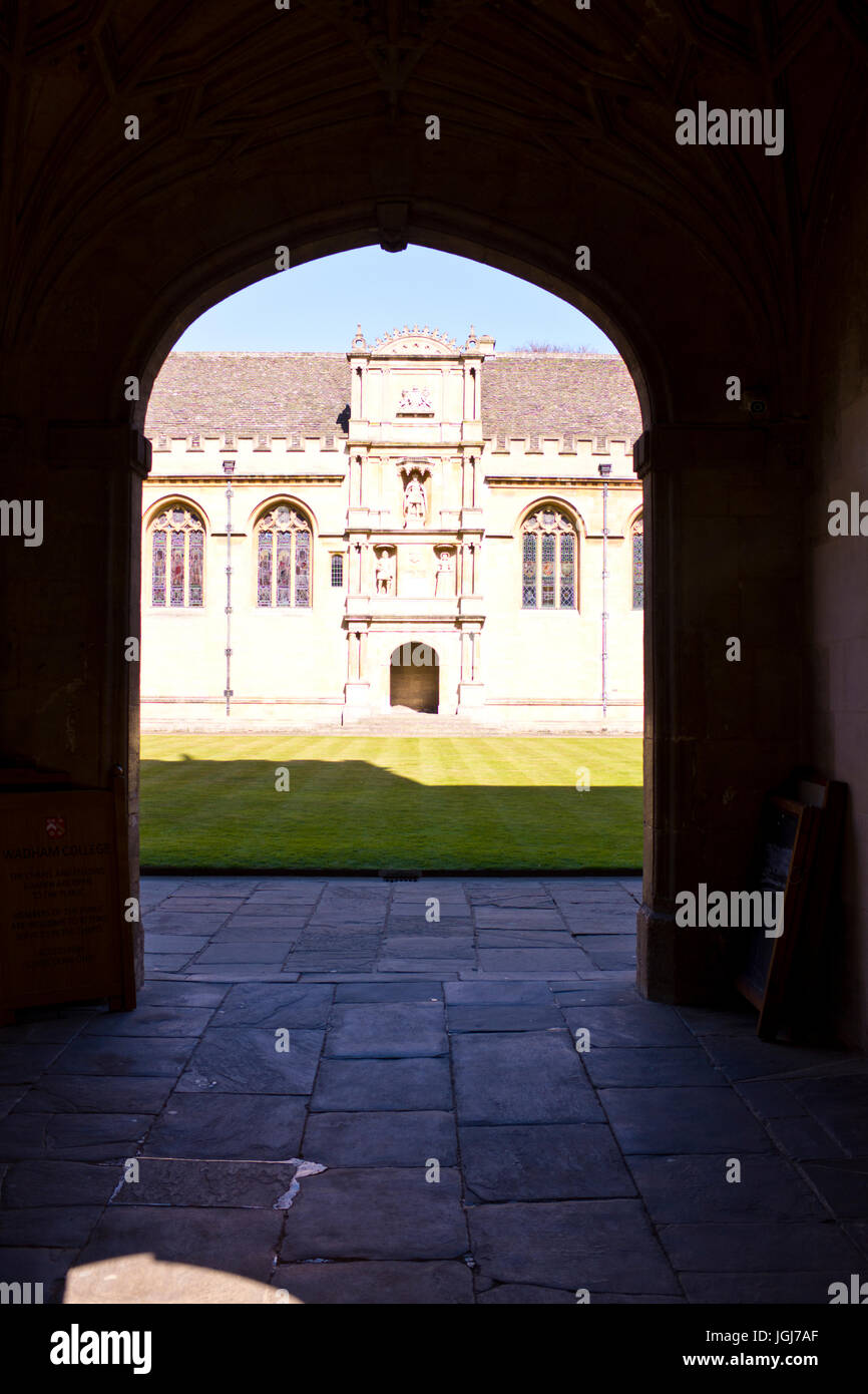 Colleges,Univercities,Museums,Libraries,Town,Spires,Churches ...