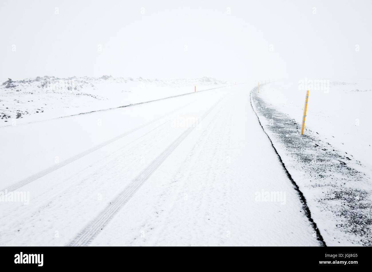 Rural scene with blizzard hi-res stock photography and images - Alamy