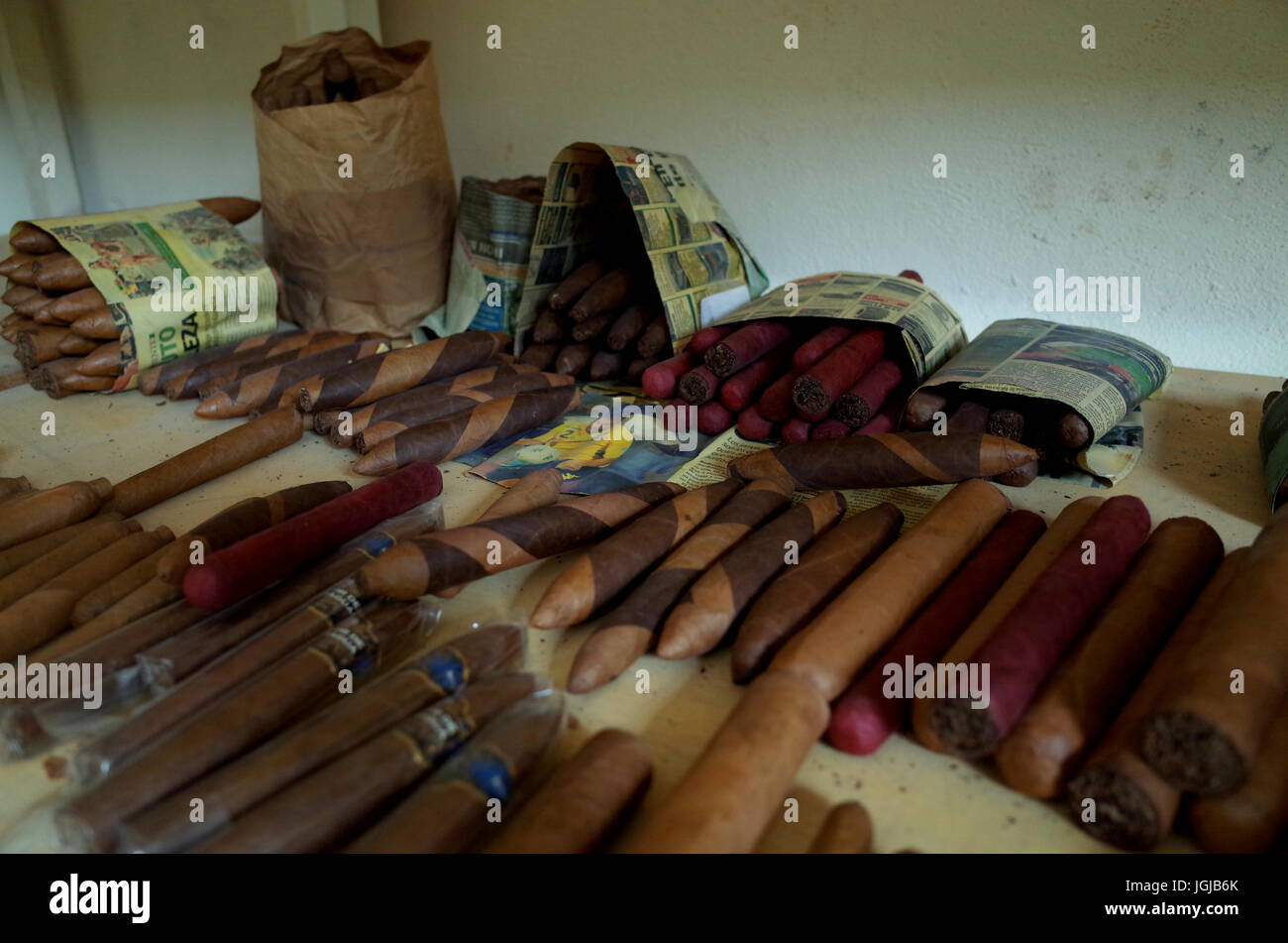 Prepared cigars Inside a cigar factory in Esteli in the northern ...