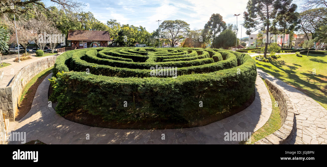 Panoramic view of Green Labyrinth Hedge Maze (Labirinto Verde) at Main ...