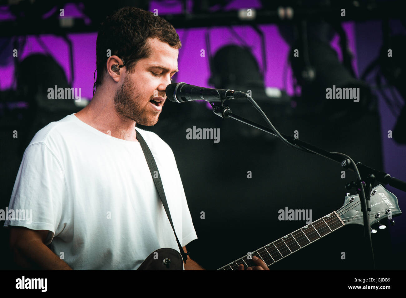Local Natives performing at Barclaycard's British Summertime in Hyde ...