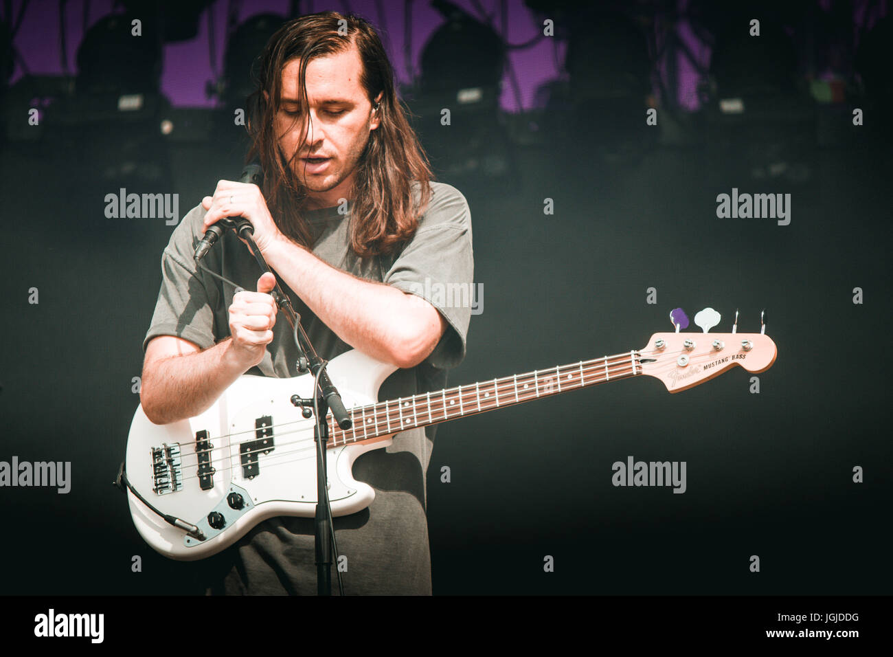 Local Natives performing at Barclaycard's British Summertime in Hyde ...