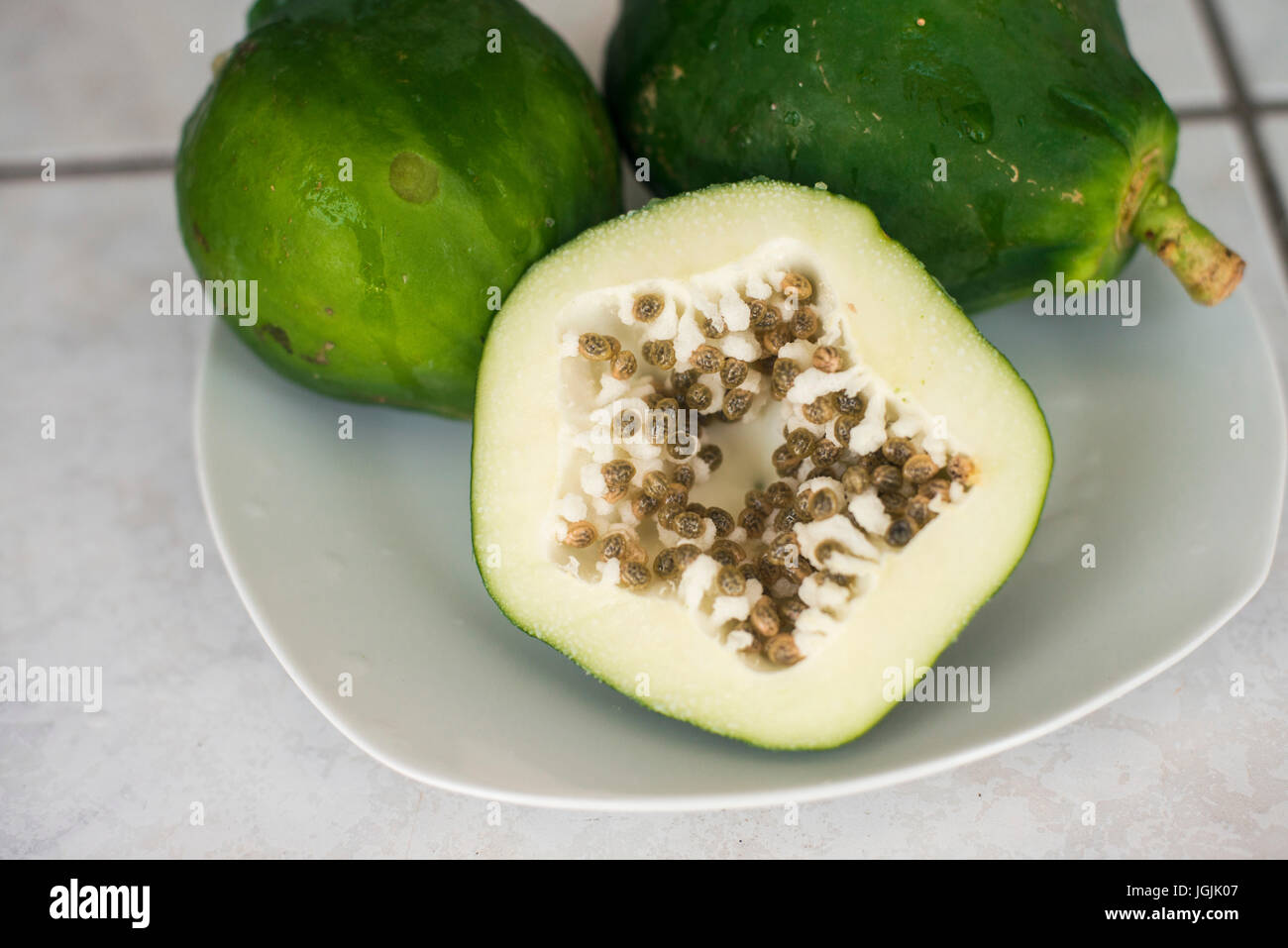 Cut Open Papaya High Resolution Stock Photography and Images - Alamy