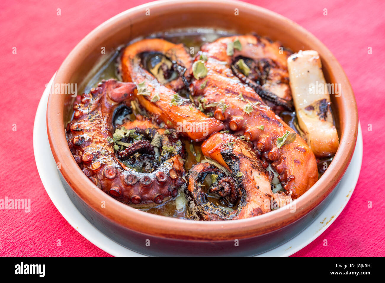 Olive oil fish greek hi-res stock photography and images - Alamy