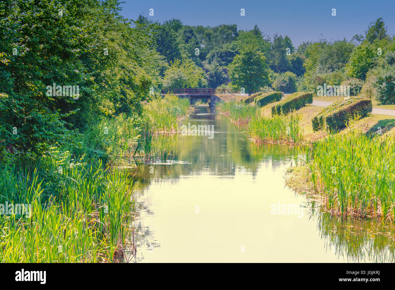 Moat system hi-res stock photography and images - Alamy