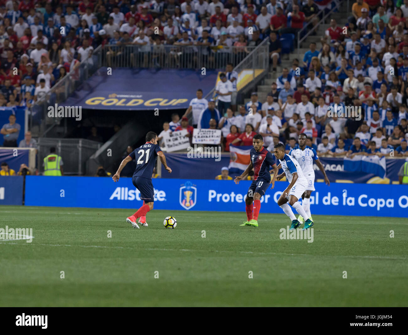 Marco Urena (21) of Costa Rica National team controls ball during ...