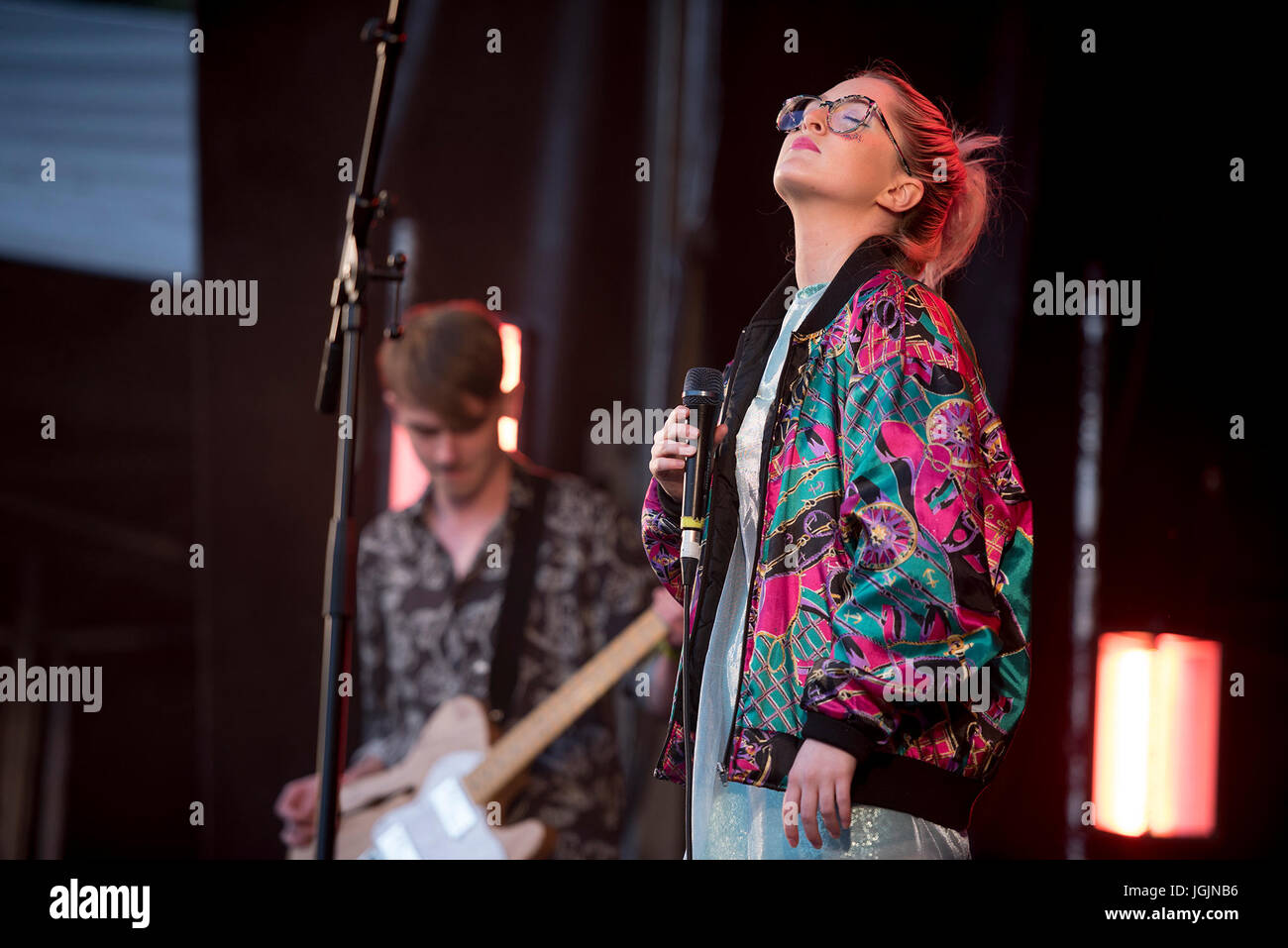 Glasgow, UK. 07th July, 2017. Be Charlotte performs on the King Tut's ...