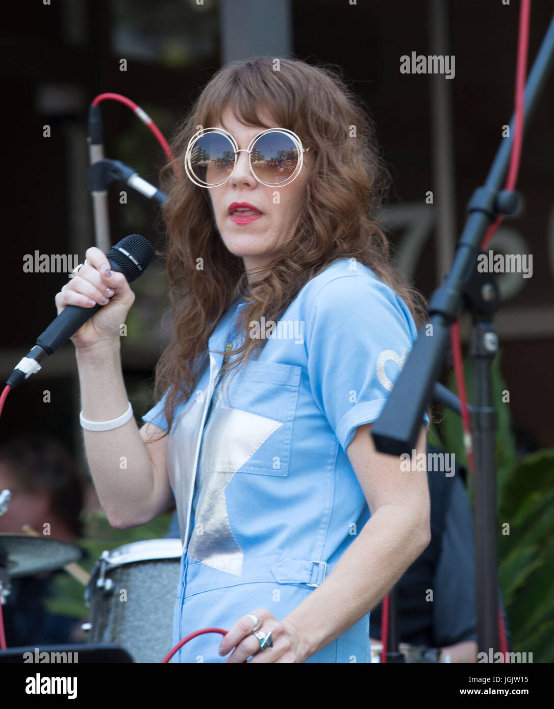 Jenny lewis hi-res stock photography and images - Alamy