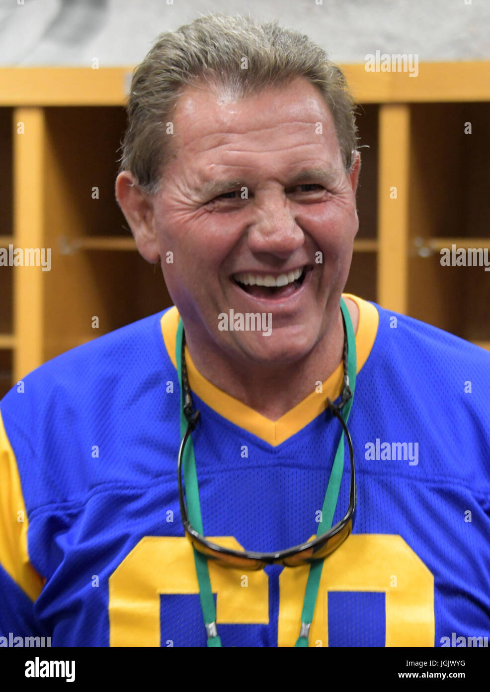 Los Angeles Rams former offensive lineman Dennis Harrah at Rams All ...