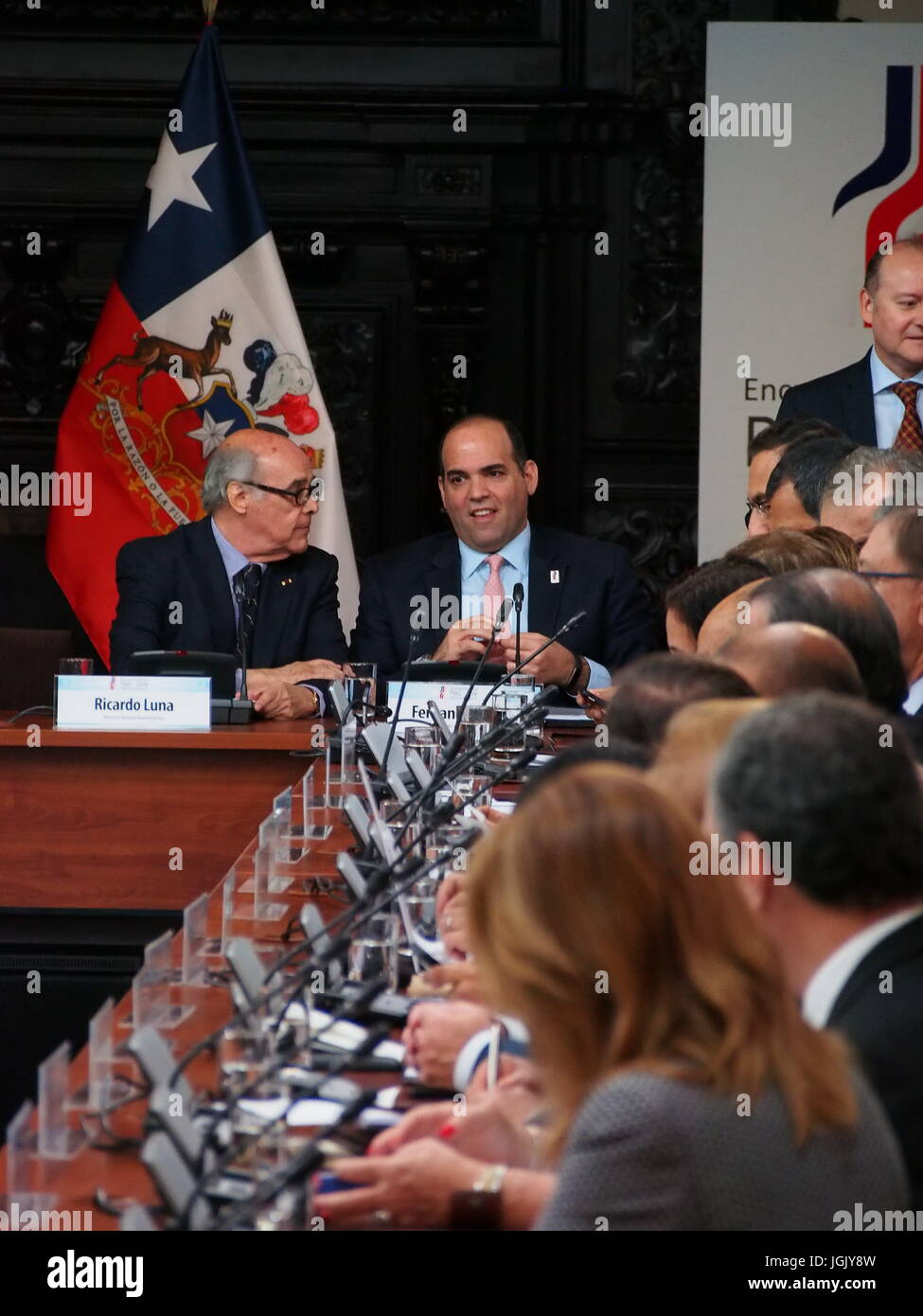 Lima, Peru. 07th July, 2017. Ricardo Luna Mendoza (L), Minister of ...