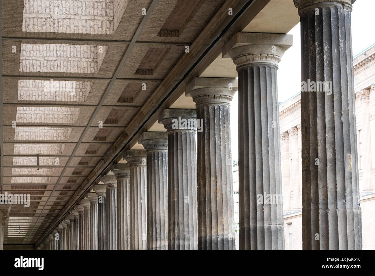 Columns building berlin hi-res stock photography and images - Alamy