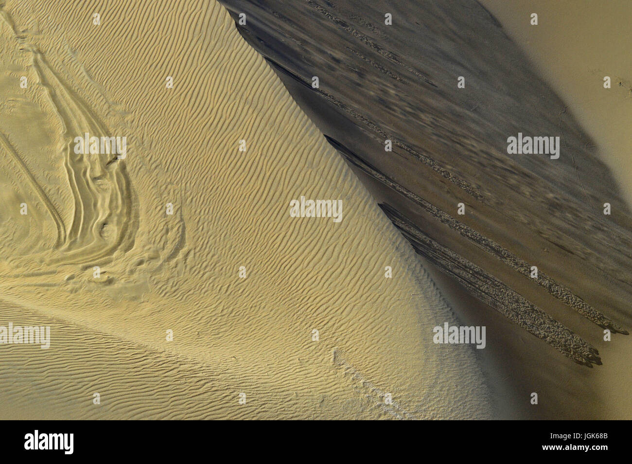 Wind swept sand dunes hi-res stock photography and images - Alamy