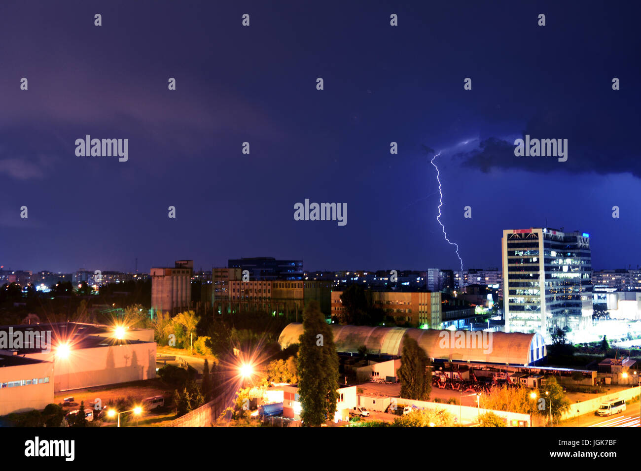 A lightning storm in the Militari district over the Plaza Romania mall ...
