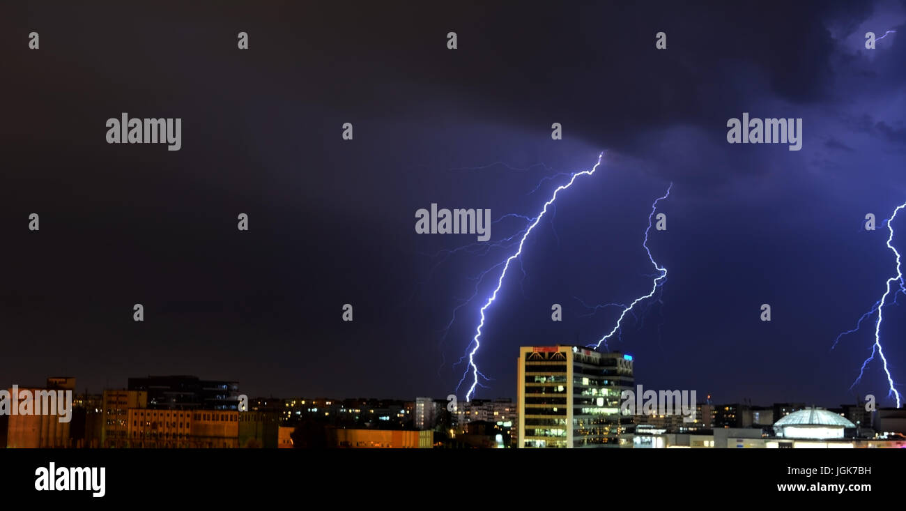 A lightning storm in the Militari district over the Plaza Romania mall ...