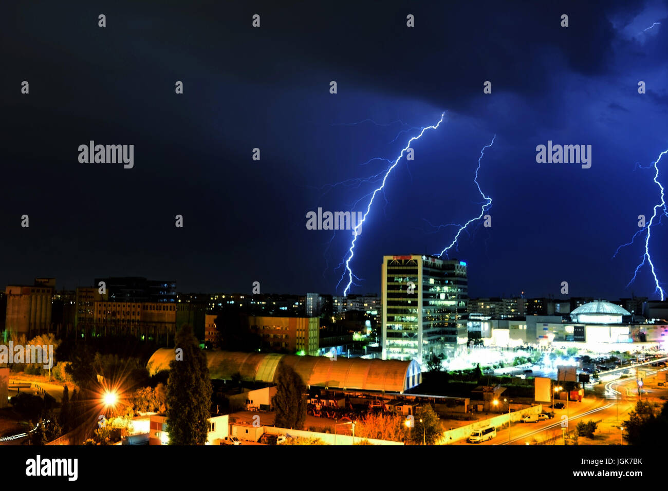 A lightning storm in the Militari district over the Plaza Romania mall ...