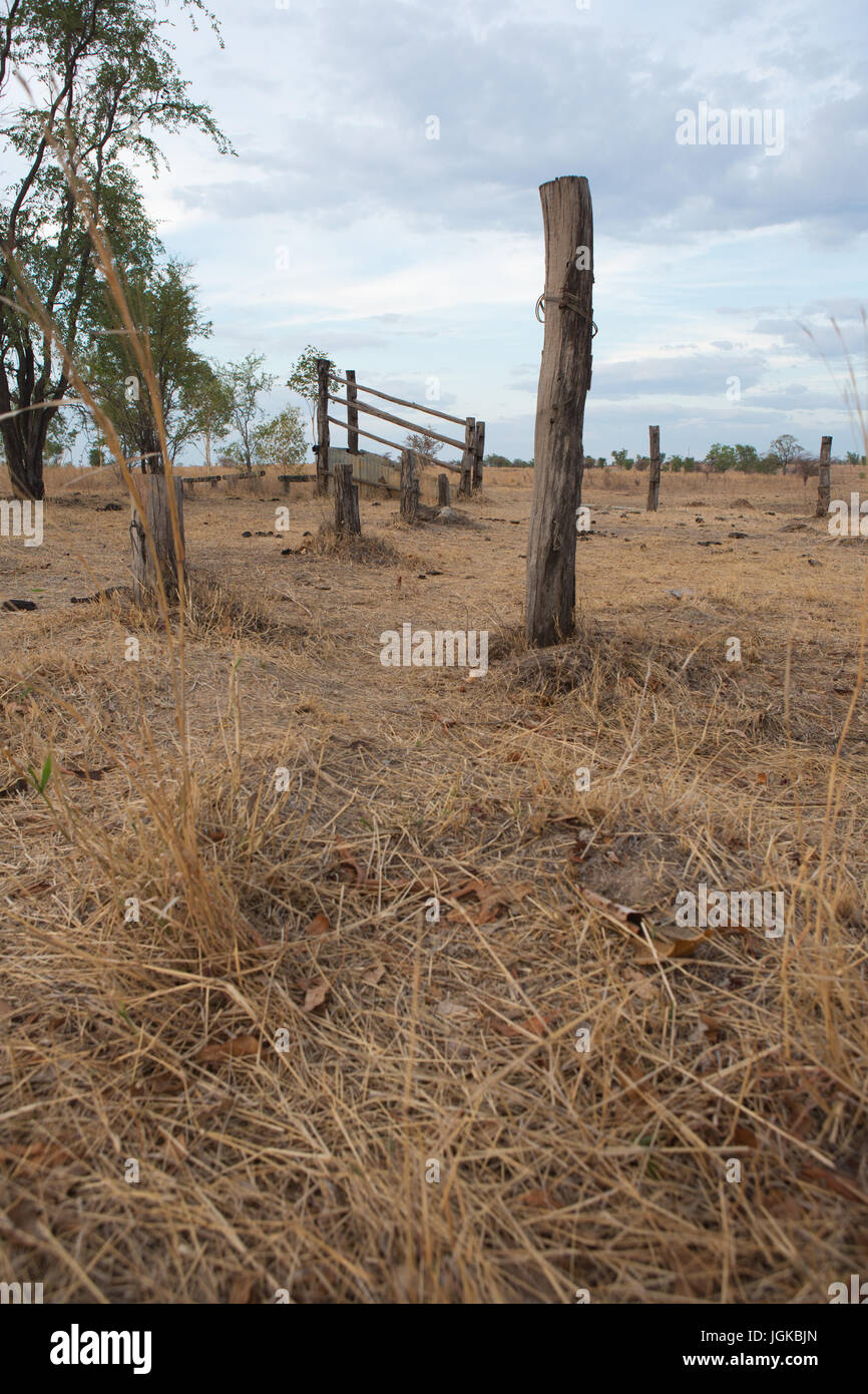 Vanished fence line Stock Photo - Alamy