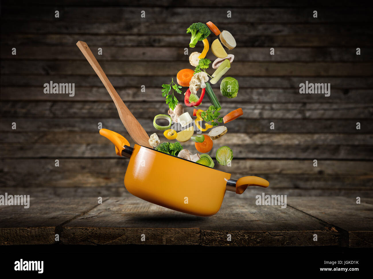 Vegetables flying hi-res stock photography and images - Alamy