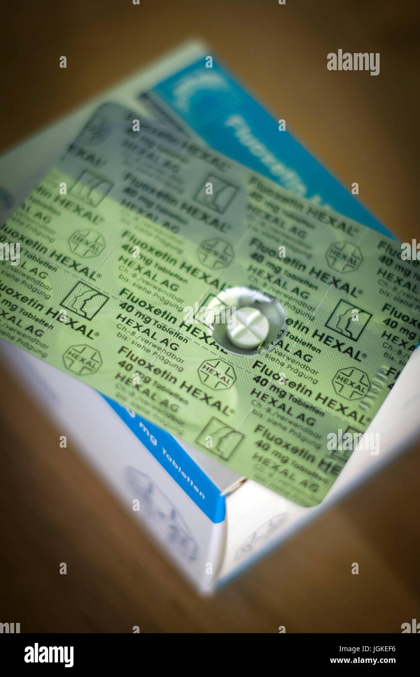 Fluoxetine tablets hi-res stock photography and images - Alamy