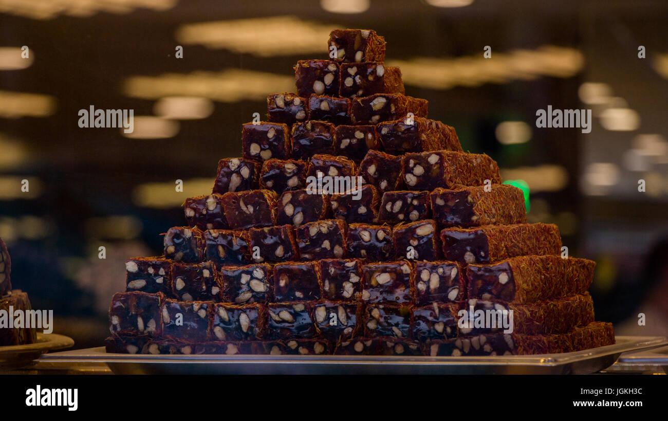 Load of traditional turkish delight rahat lokum Stock Photo - Alamy
