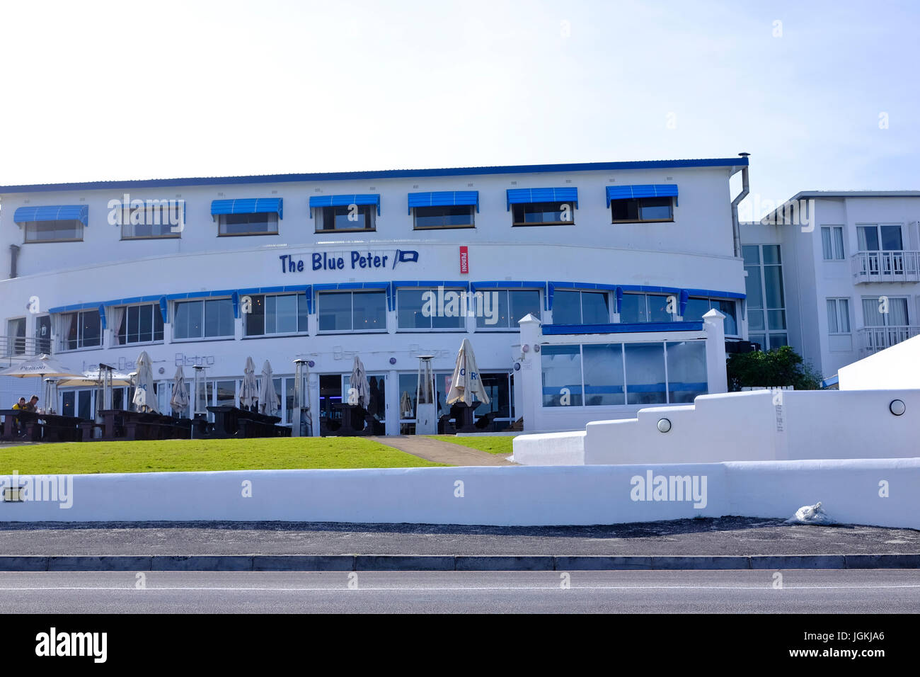 Blue peter restaurant bloubergstrand cape hi-res stock photography and ...