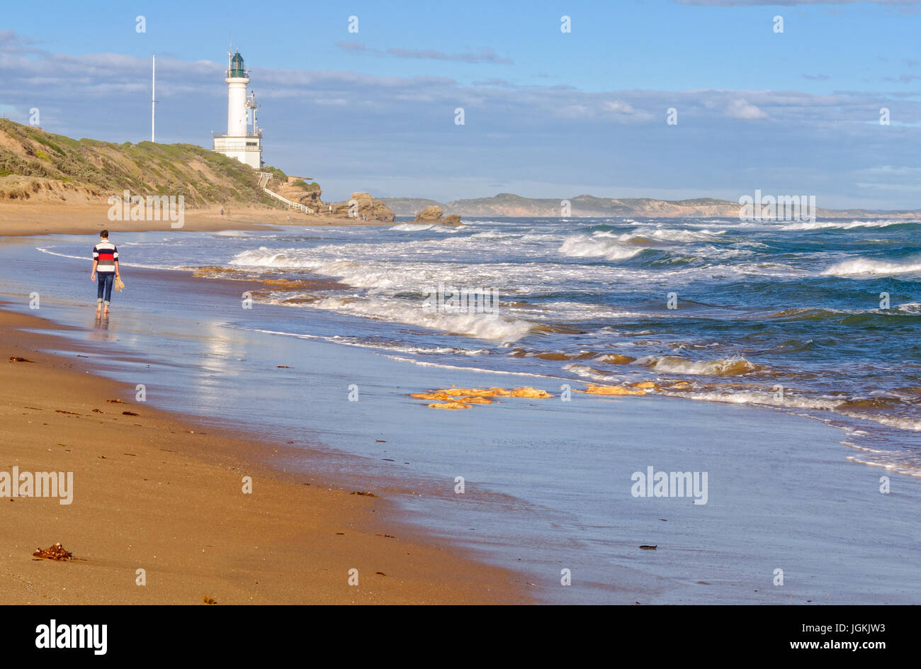 Autumn afternoon stroll on the beach at the Point Lonsdale Lighthouse ...