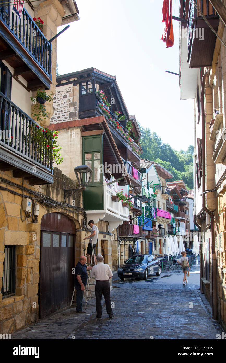 Ria de pasaia hi-res stock photography and images - Alamy