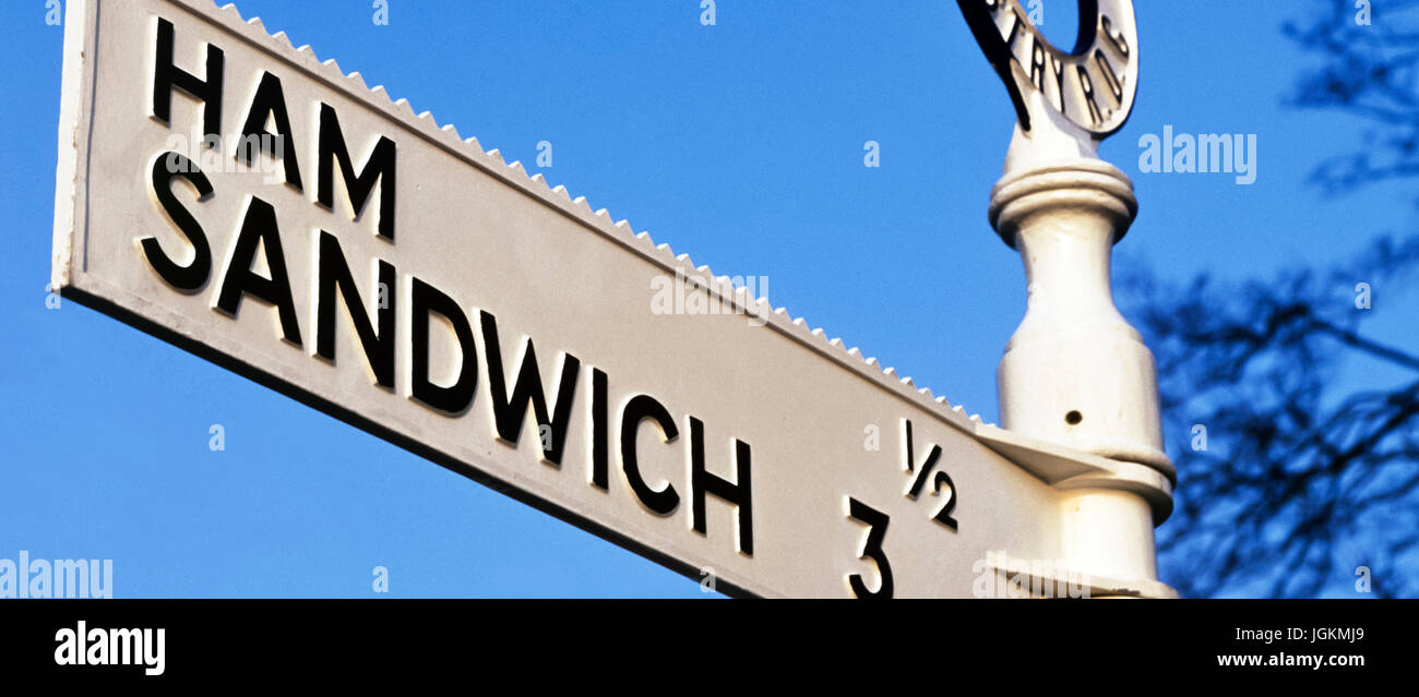 RS 5129. Backgrounds; Colours; Colors; Display; Sign Post, Kent ...