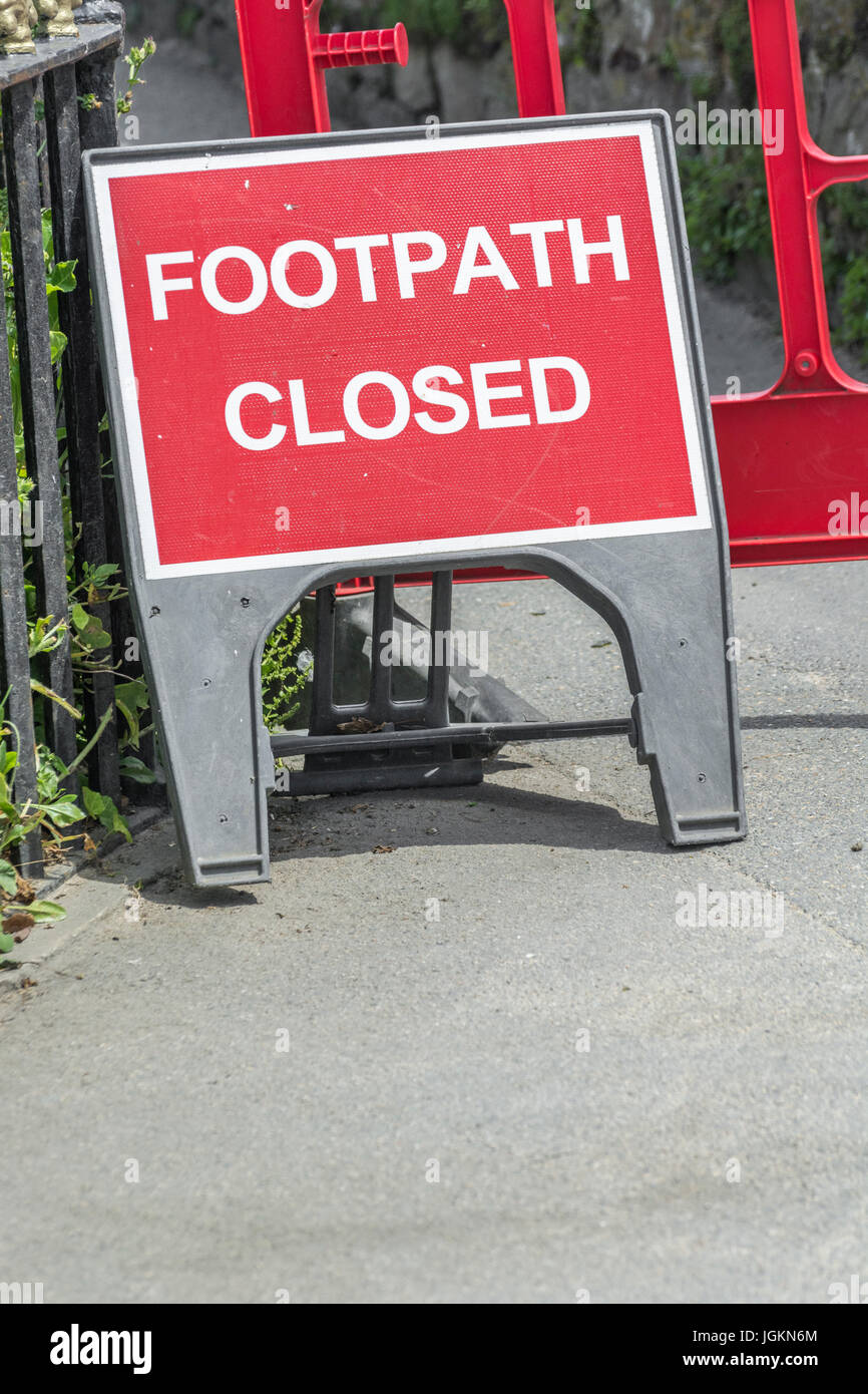 Footpath diversion sign hi-res stock photography and images - Alamy