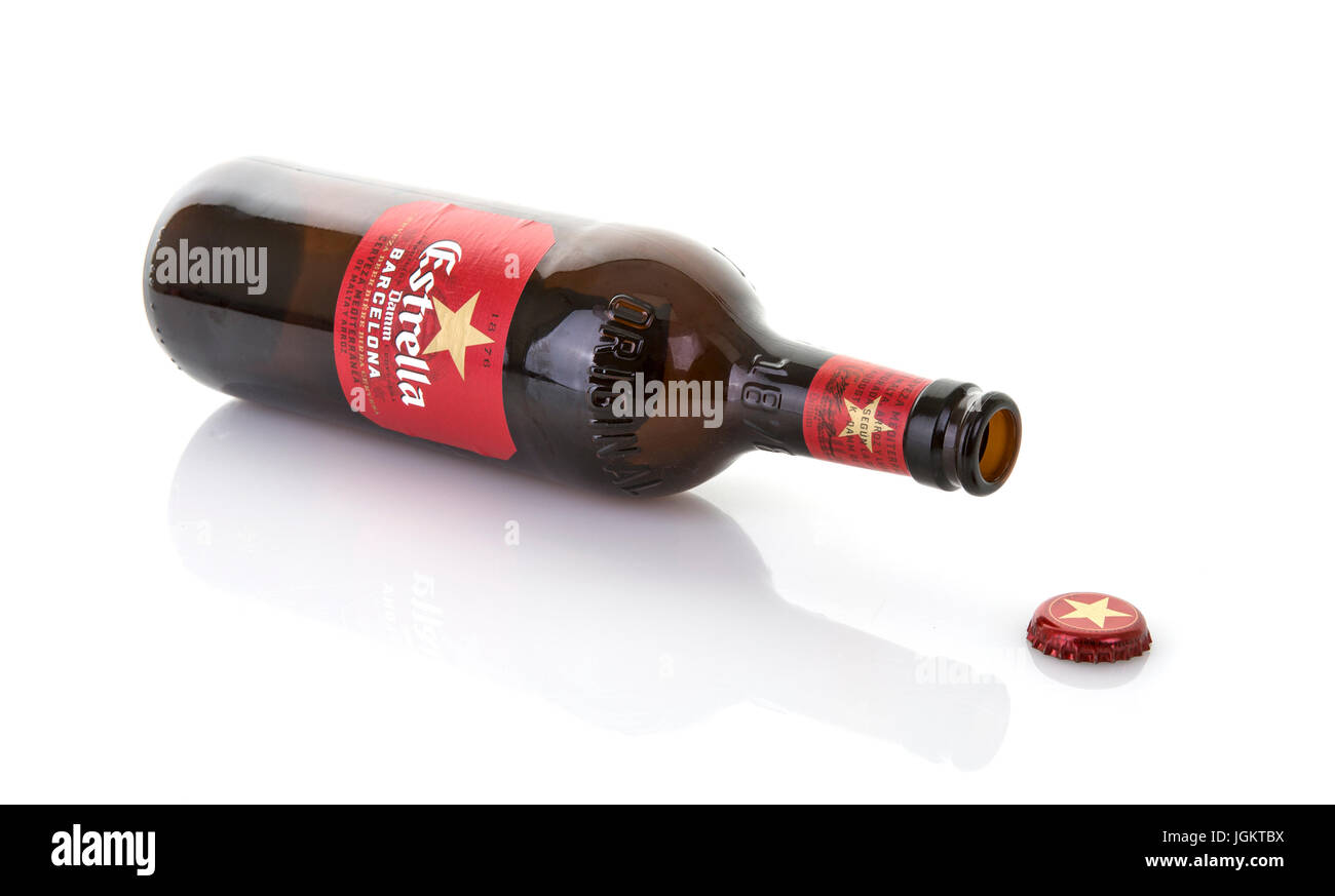 Bottle of estrella beer High Resolution Stock Photography and Images ...
