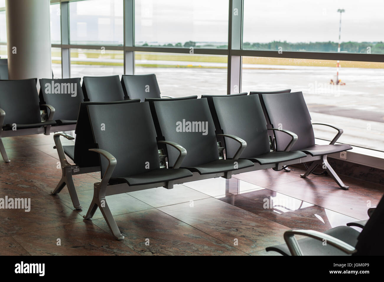 Empty airport terminal waiting area Stock Photo - Alamy Empty airport terminal waiting area Stock Photo - Alamy