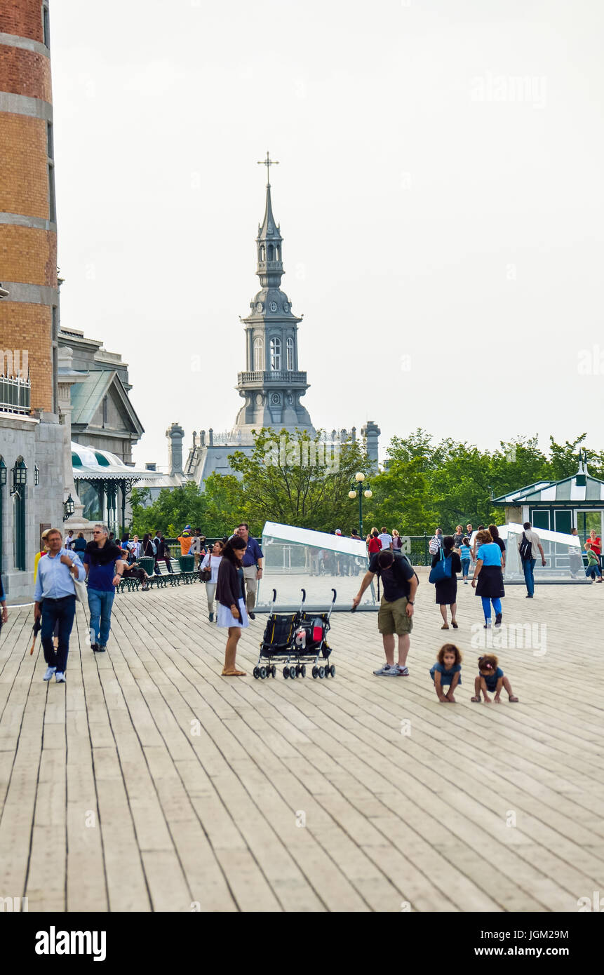 Dufferin Terrace Boardwalk High Resolution Stock Photography and Images ...