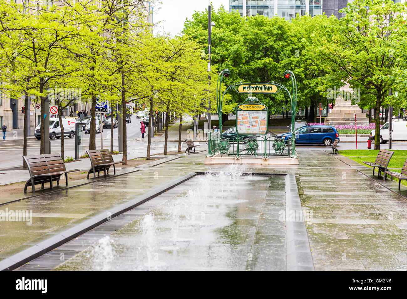 Victoria square in montreal hi-res stock photography and images - Alamy