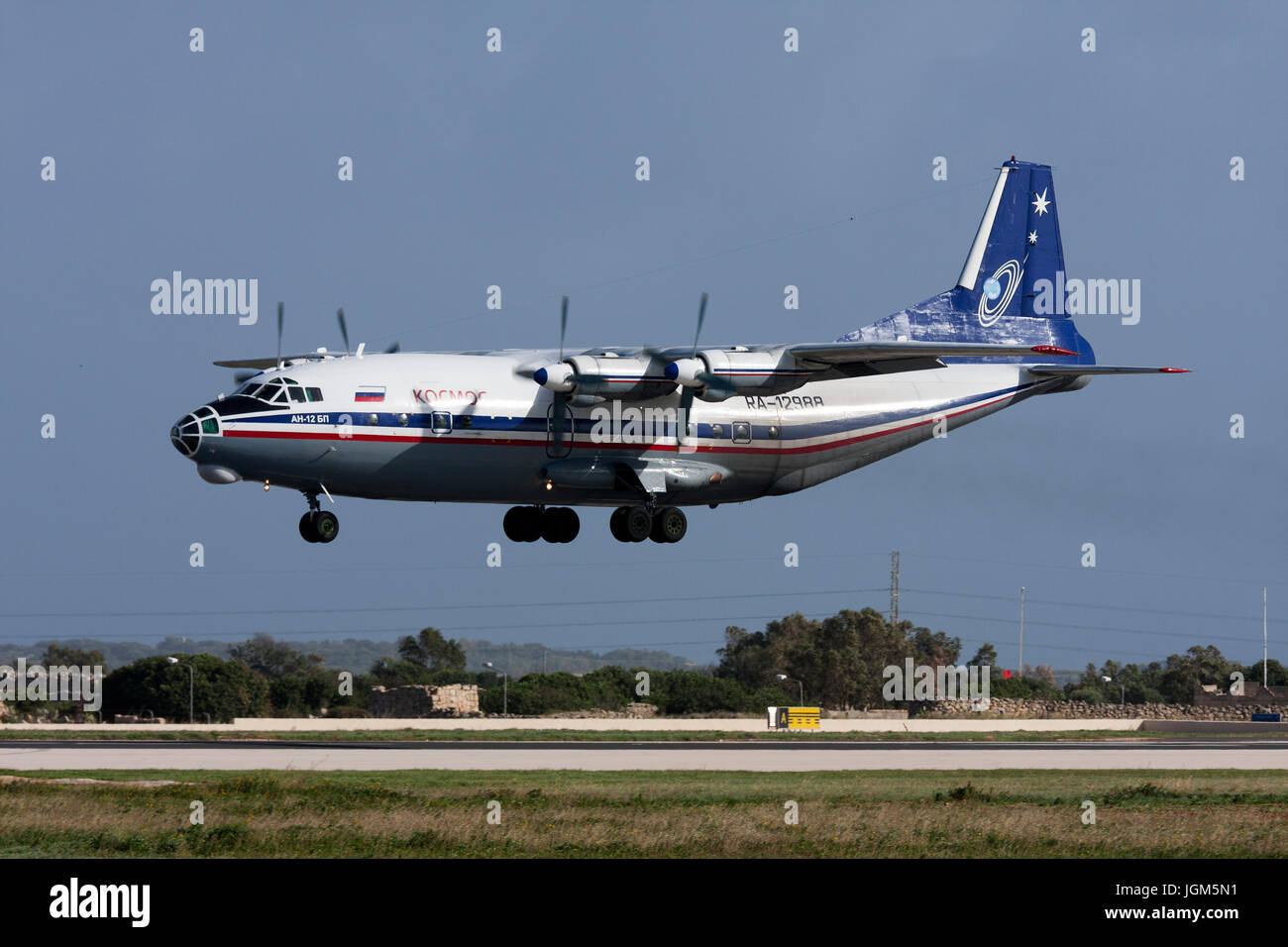 Antonov an 12 transport aircraft hi-res stock photography and images ...