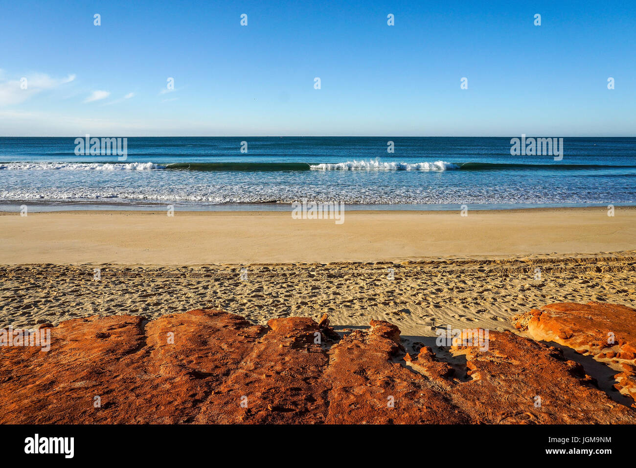 albufeira, Algarve, erosion, rock formation, sienna-coloured, Portugal ...