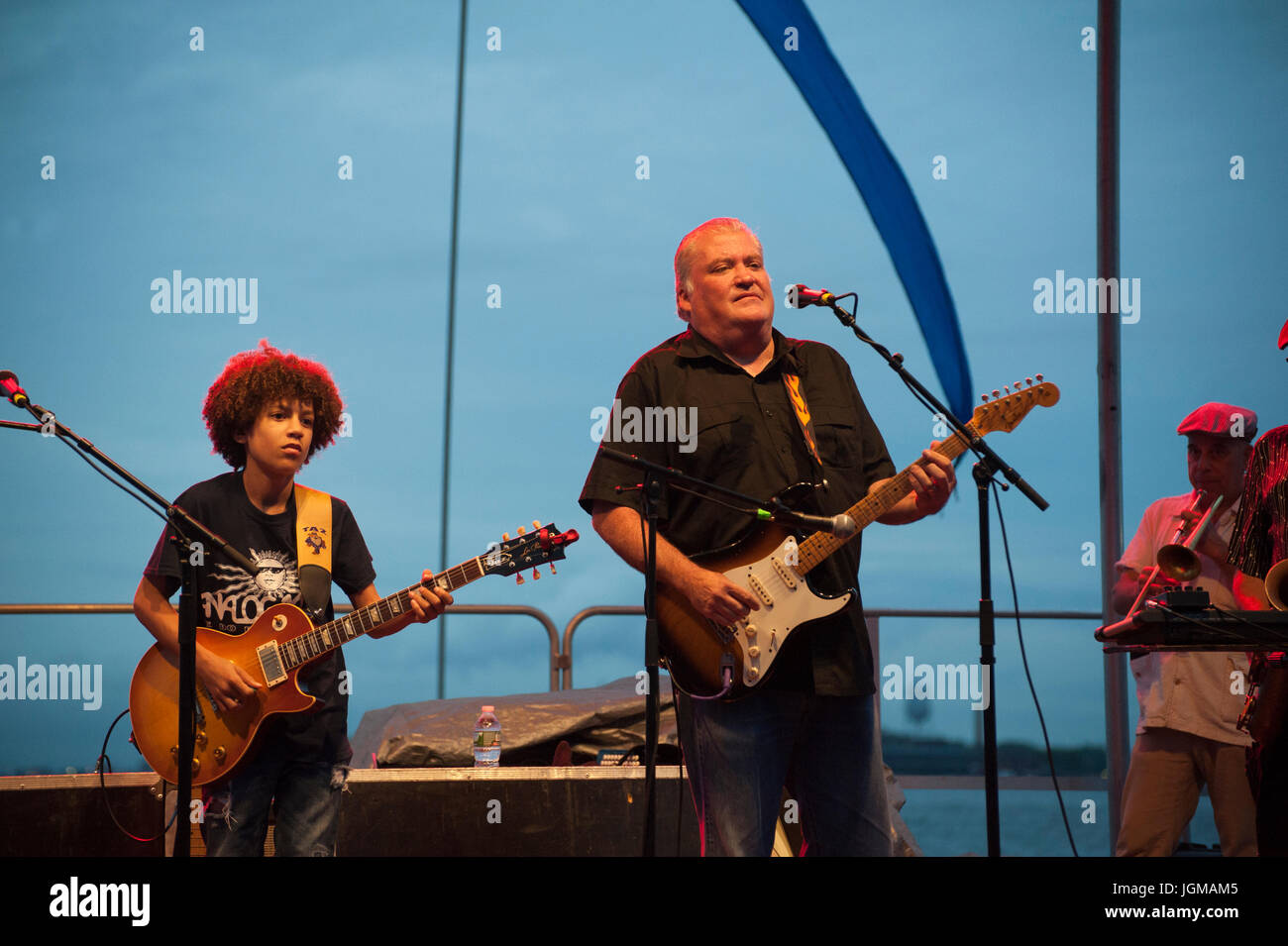 David Hidalgo Fiddle