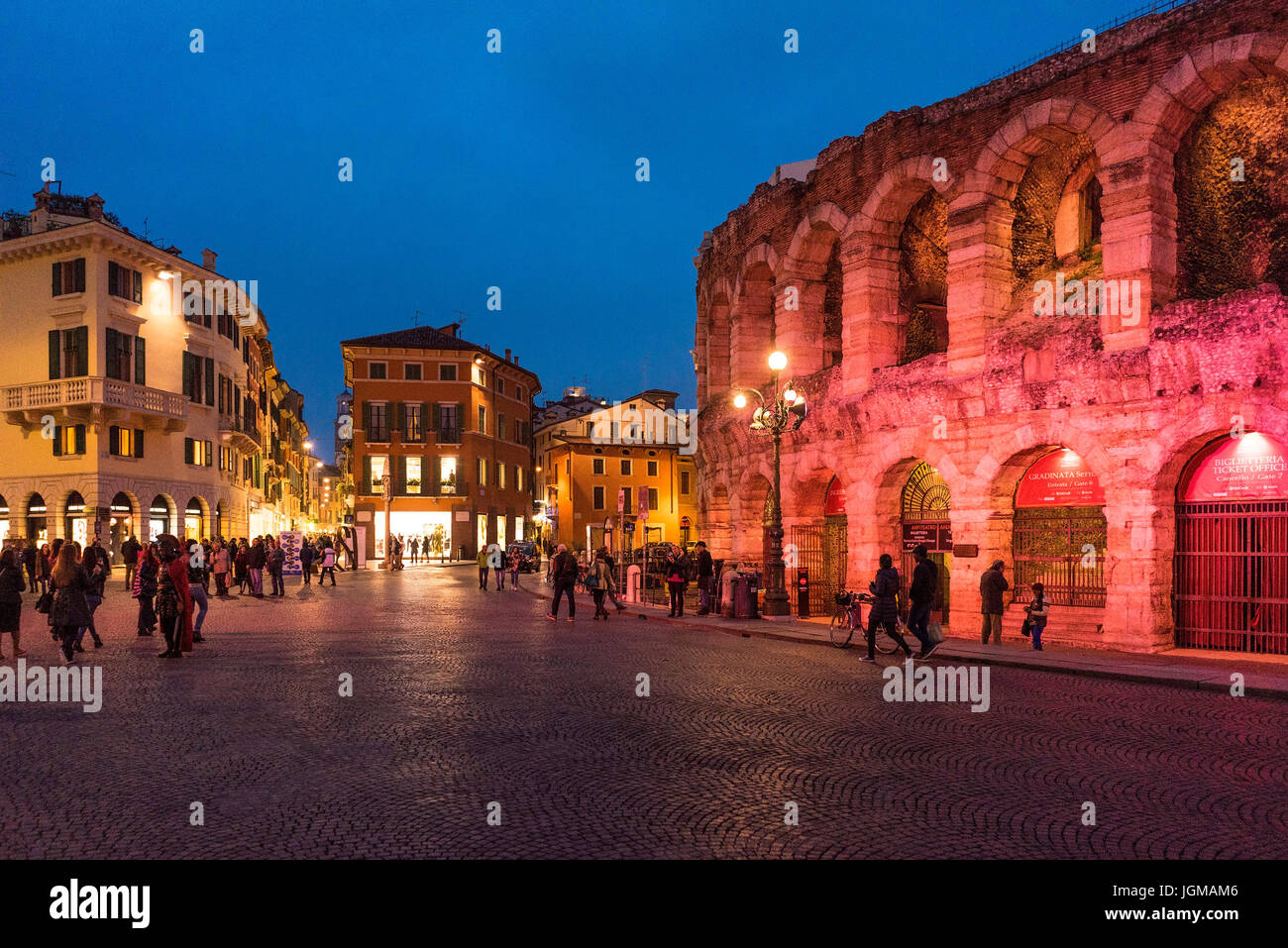 evening, evening mood, Old Town, amphitheatre, arena, Europe, autumn ...