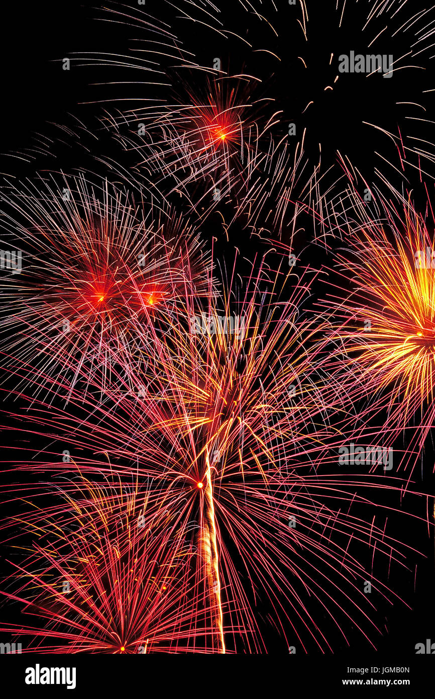 Fireworks in Montreal, Canada, Golden Jupiter Trophy, Feuerwerk in ...