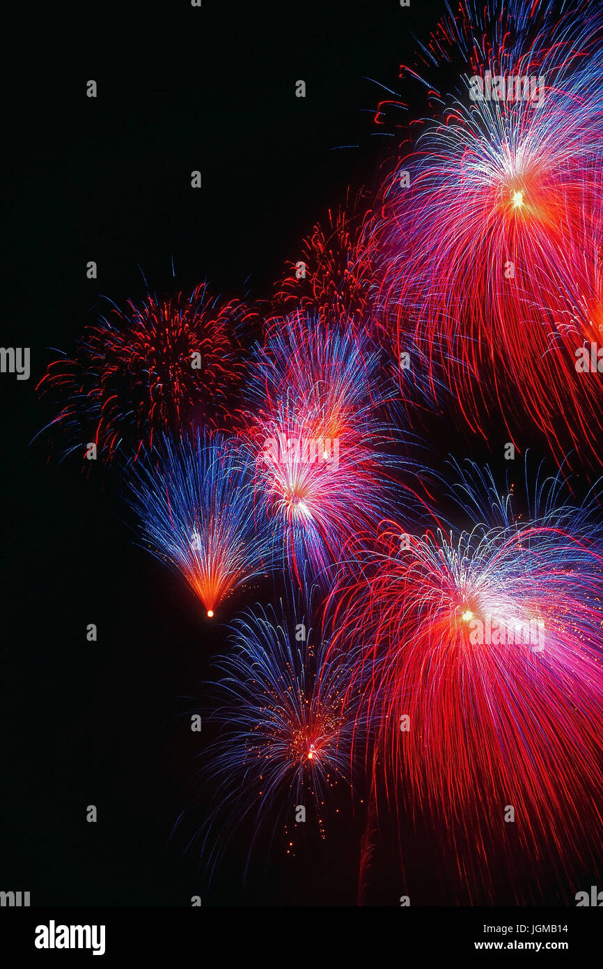 Fireworks in Montreal, Canada, Golden Jupiter Trophy, Feuerwerk in ...