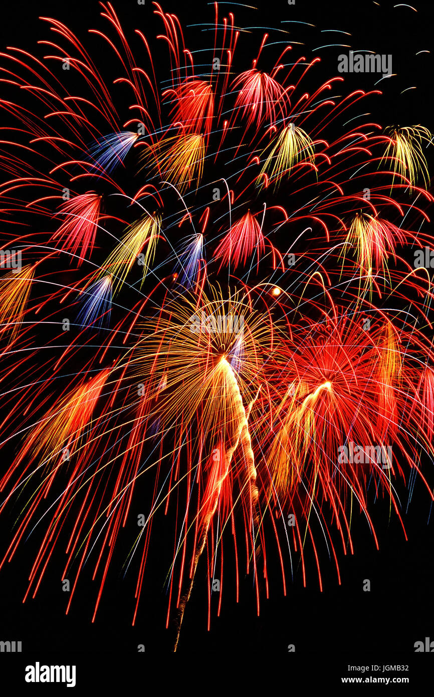 Tokyo new years eve fireworks hi-res stock photography and images - Alamy