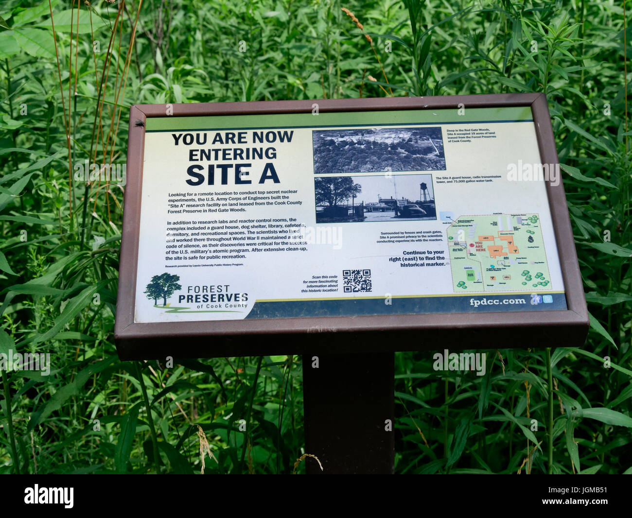 Red gate woods chicago hi-res stock photography and images - Alamy