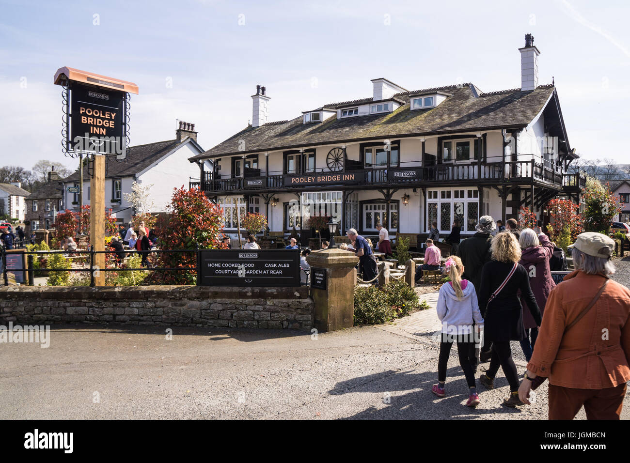 Pooley bridge hi-res stock photography and images - Alamy