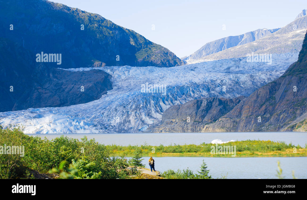Glacier bay national park preserve hi-res stock photography and images ...