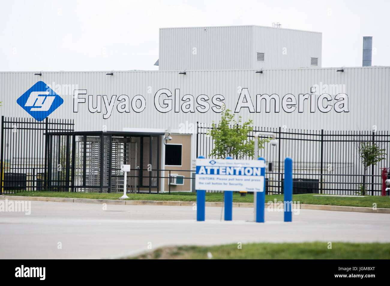Fuyao glass hi-res stock photography and images - Alamy