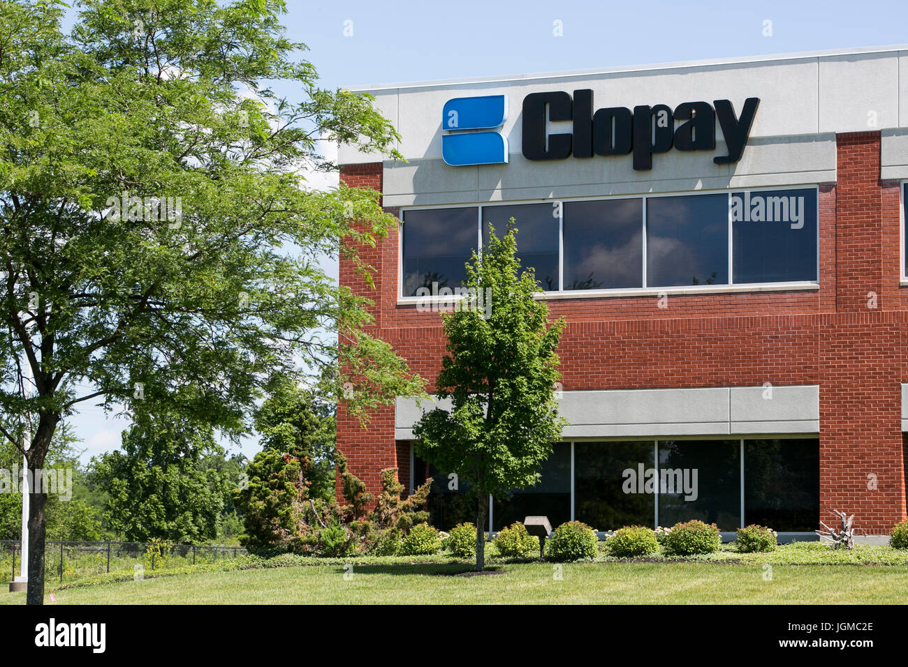 Clopay hi-res stock photography and images - Alamy
