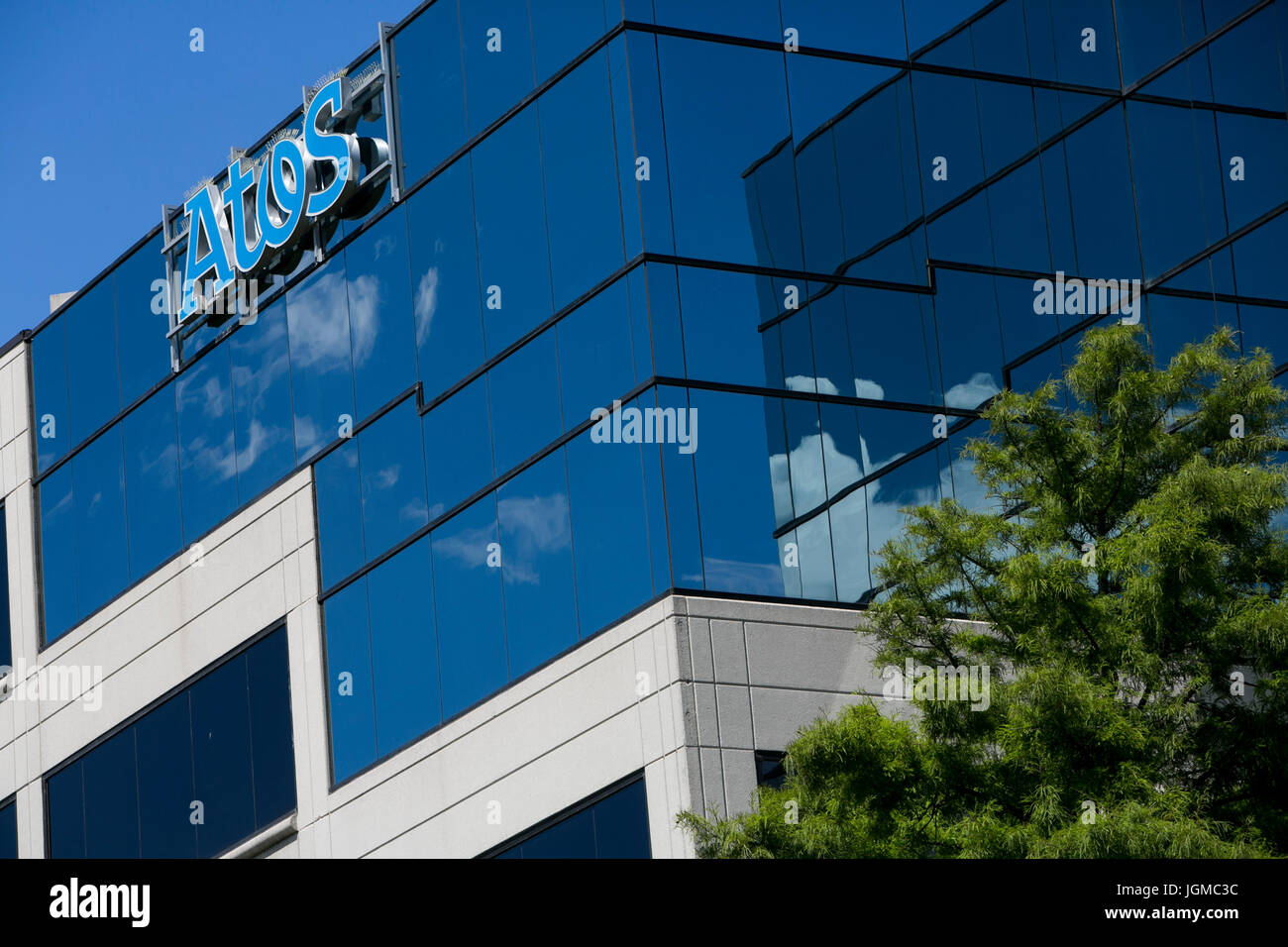 Atos logo hi-res stock photography and images - Alamy