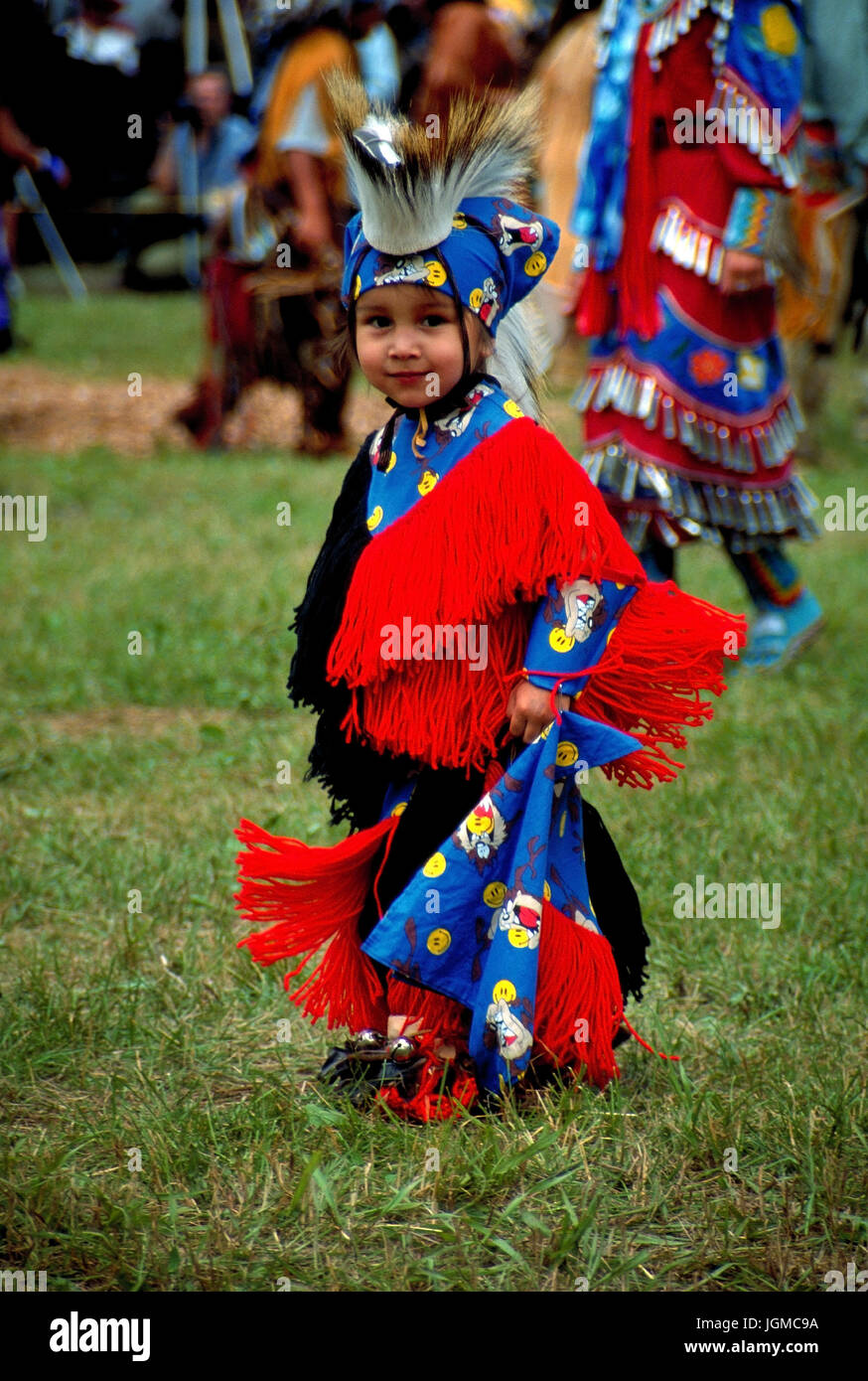 Mohikaner with the Pow-Wow in the Kahnawake reserve near Montreal ...