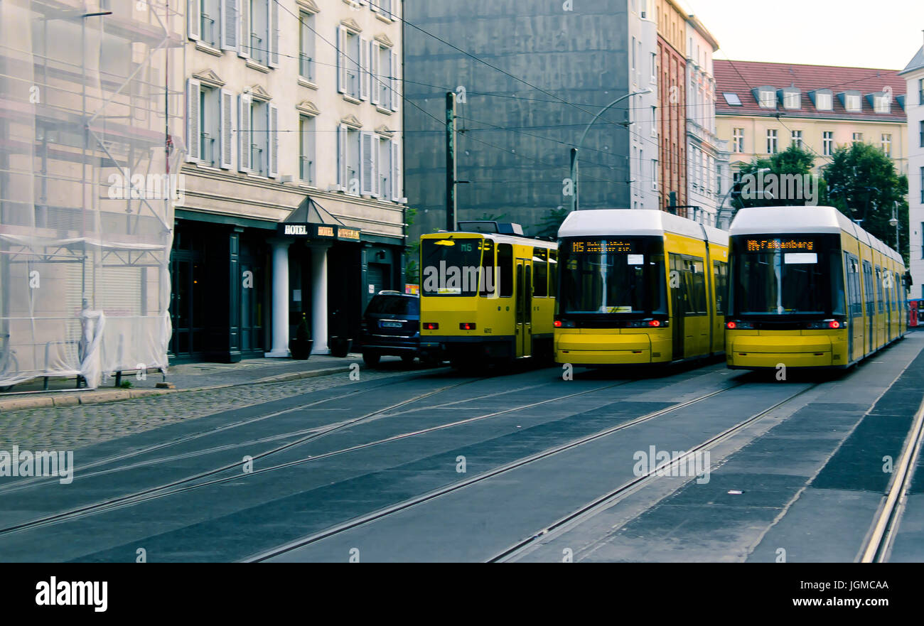 Lightrail hi-res stock photography and images - Alamy